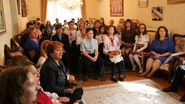 Kenalkan Indonesia, KBRI Ukraina Gelar Lomba Karya Tulis Pelajar - News ...