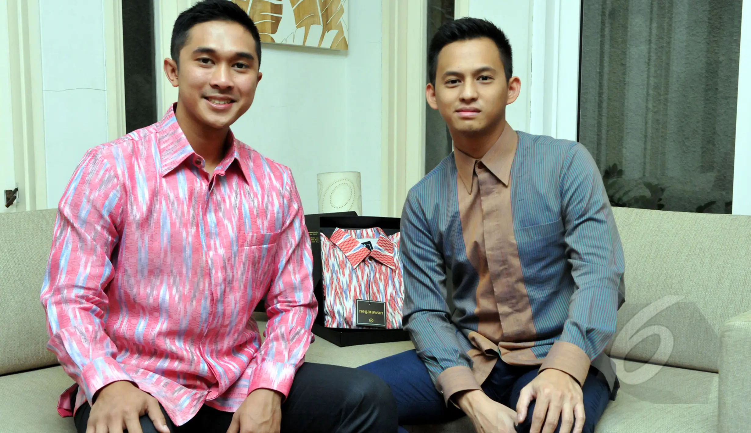 Batik Negarawan Bikin Cowok Makin Ganteng - Foto Liputan6.com