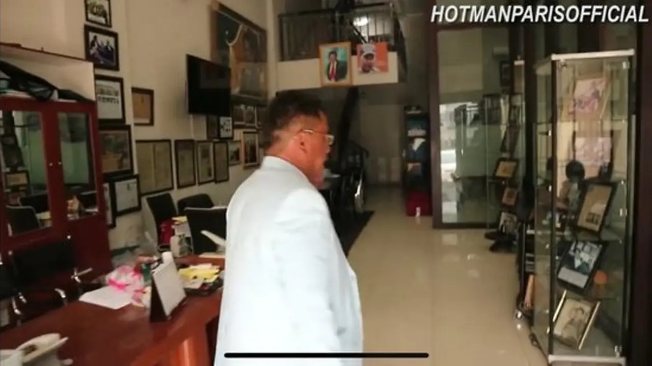 6 Potret Kantor Hotman Paris yang Punya Ruangan Khusus - ShowBiz ...