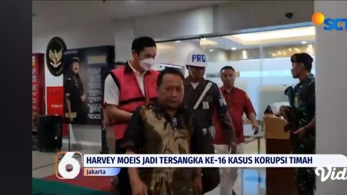 Detik-Detik Harvey Moeis Suami Sandra Dewi Masuk Mobil Tahanan Usai ...