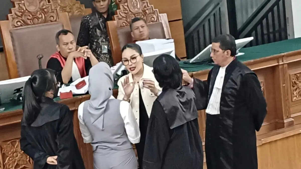 Berita Nikita Mirzani Hari Ini - Kabar Terbaru Terkini | Liputan6.com