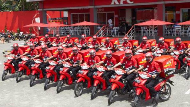 Perjalanan Bisnis Dick Gelael, sang Pendiri KFC Indonesia - Bisnis ...