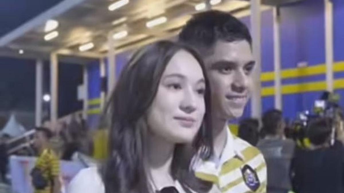 Dari Peluk Hingga Cium, Ini 6 Potret Romantis Al Ghazali dan Laura Moane