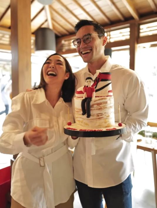 Mengintip Kemesraan Gisella Anastasia dan Rino Soedarjo, Sahabat Doakan Segera Menikah - Foto ...