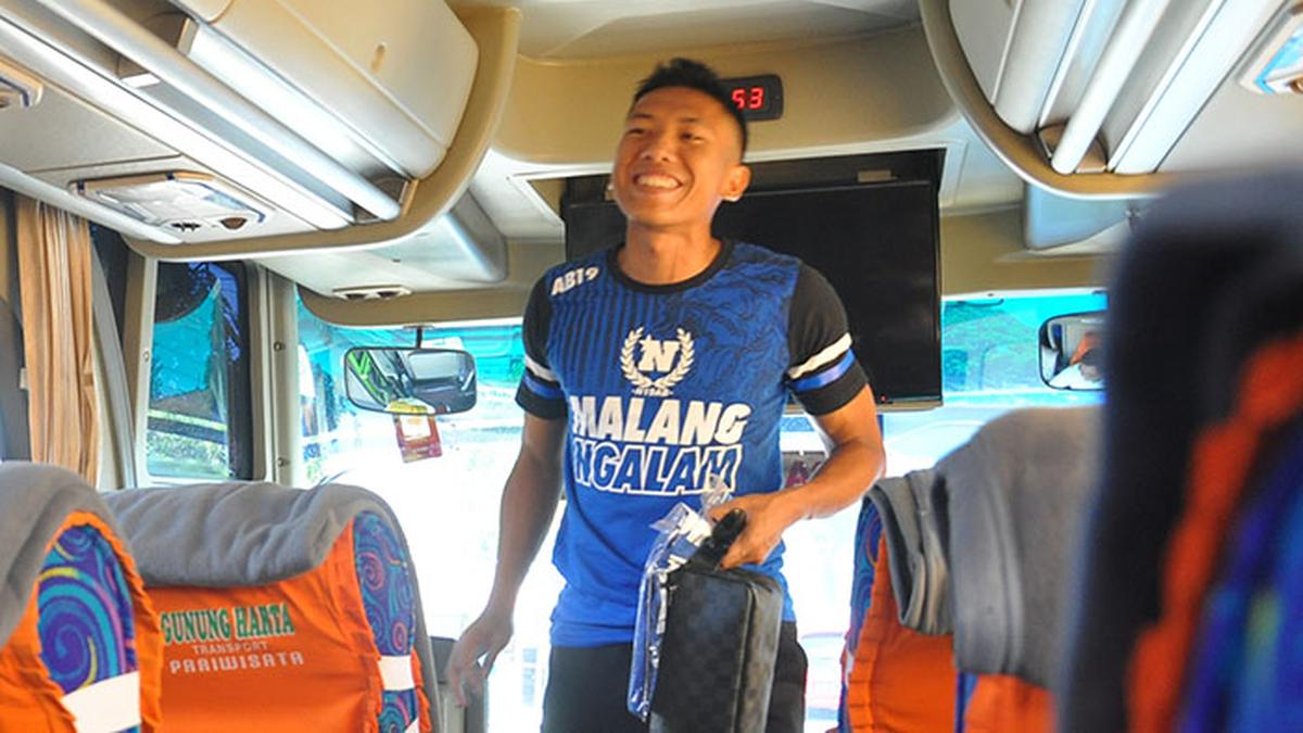Ahmad Bustomi Gabung Klub Timor Leste, Manajemen Arema Kaget ...