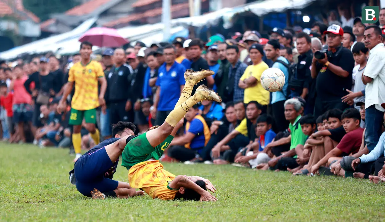 Foto: Sepak Bola Jarak Dekat, Tarkam Selalu Memikat - Indonesia Bola.com