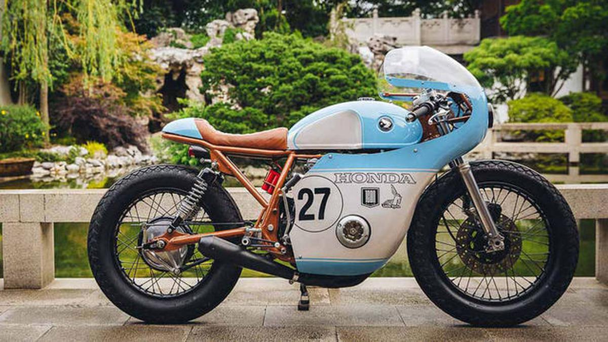 Honda CB550 Cafe Racer Full Fairing - Galeri Otosia.com