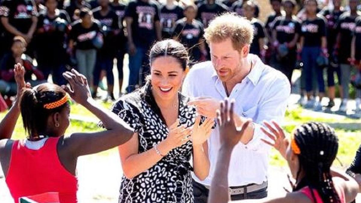 Pangeran Harry Bangga Wariskan Rambut Merah kepada Archie
