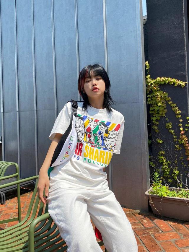 5 Inspirasi Model Rambut Sebahu Terkece Ala Selebriti Populer, Ada IU ...