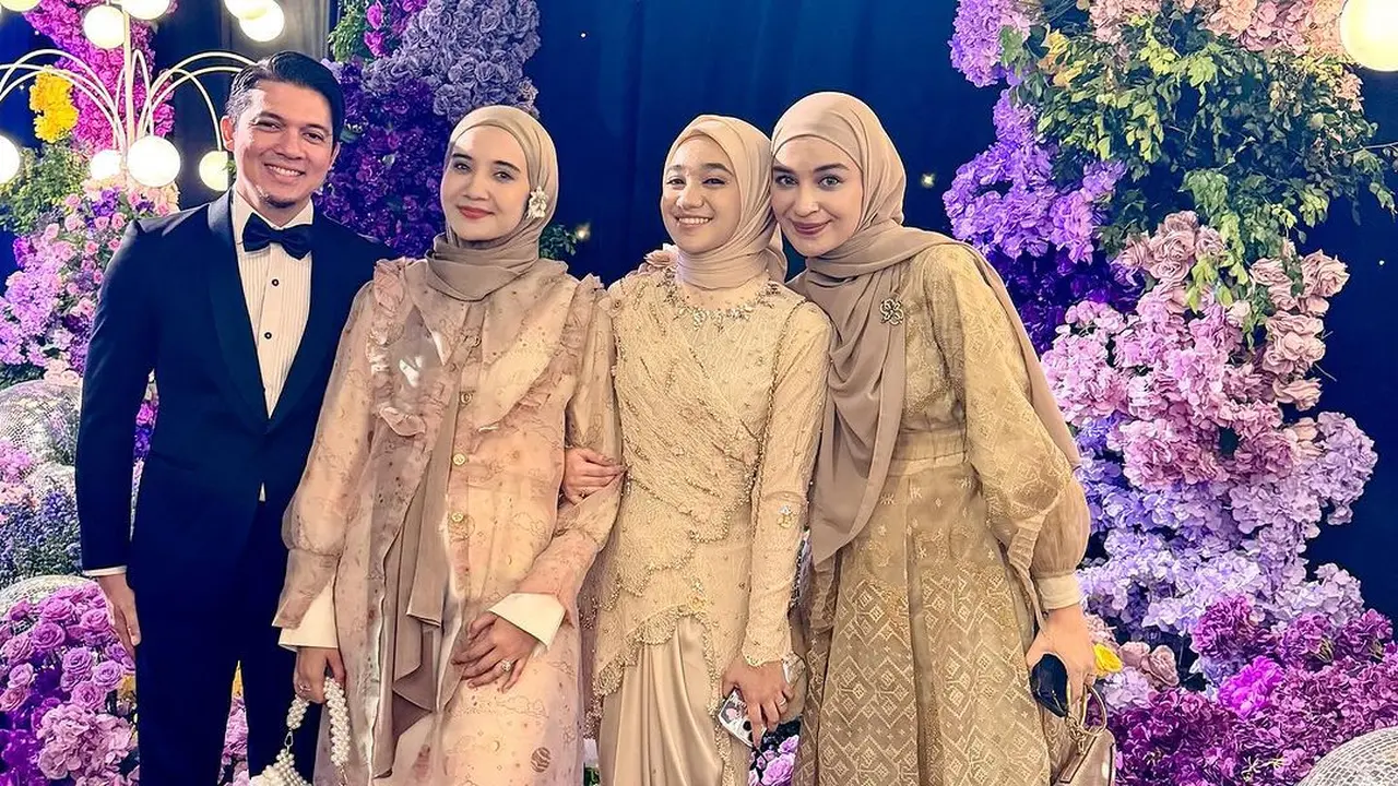 6 Inspirasi Model Kebaya Kondangan Berhijab Ala Zaskia dan Shireen Sungkar - Citizen6 Liputan6.com
