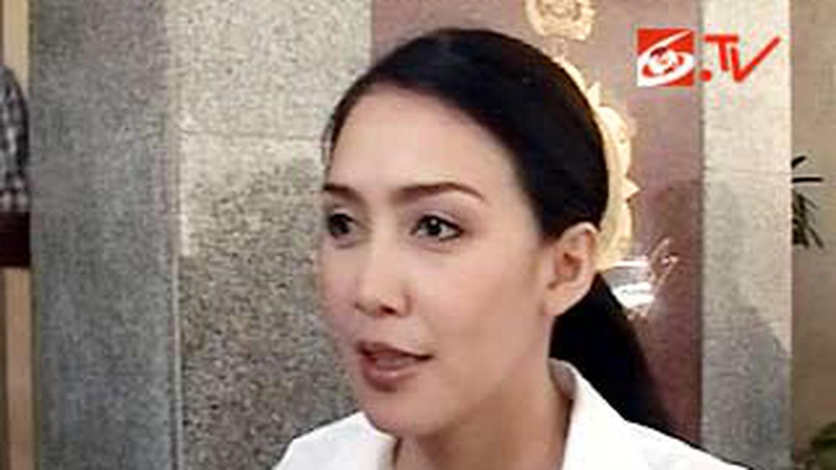 Rieke "Oneng" Ikut Demo Buruh - News Liputan6.com