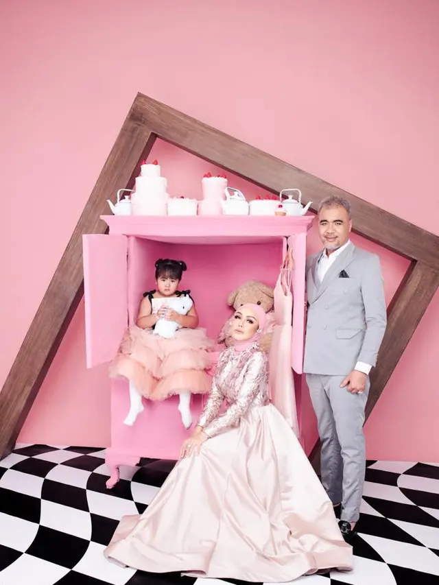 Titi DJ Diundang Rizky Ananda Musa dan Michael Simon Rayakan Ultah Anak ...