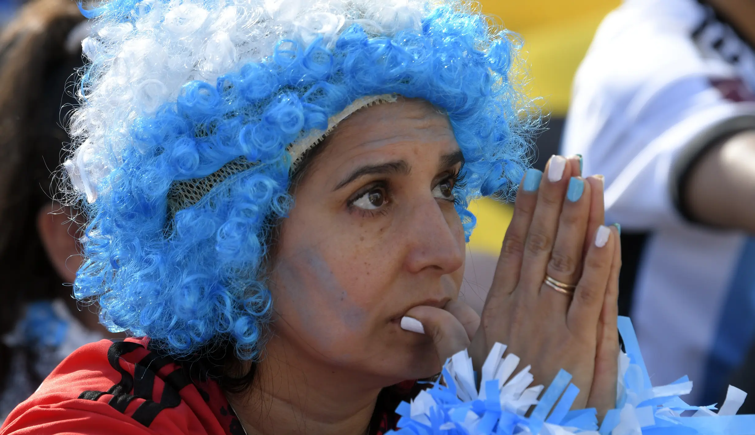 Wajah-wajah Fans Argentina Usai Timnya Dihajar Arab saudi - Foto ...