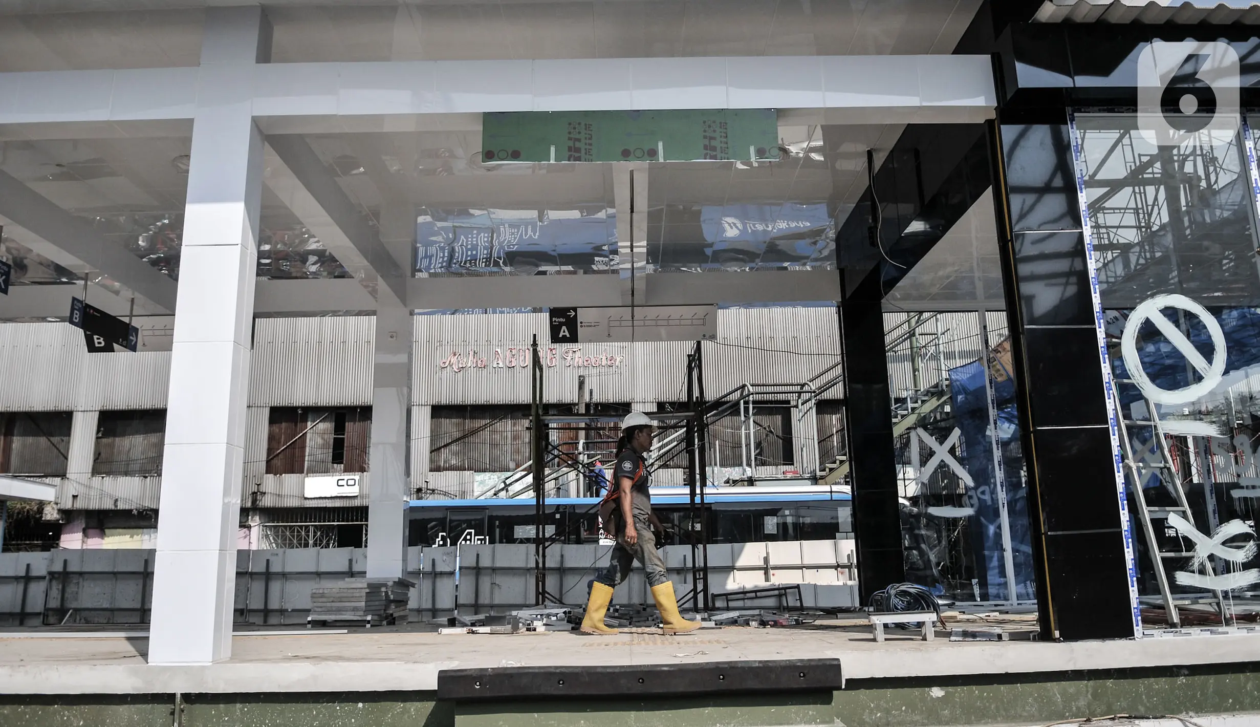 FOTO: Menengok Pembangunan Halte Transjakarta Pasar Senen - Foto ...