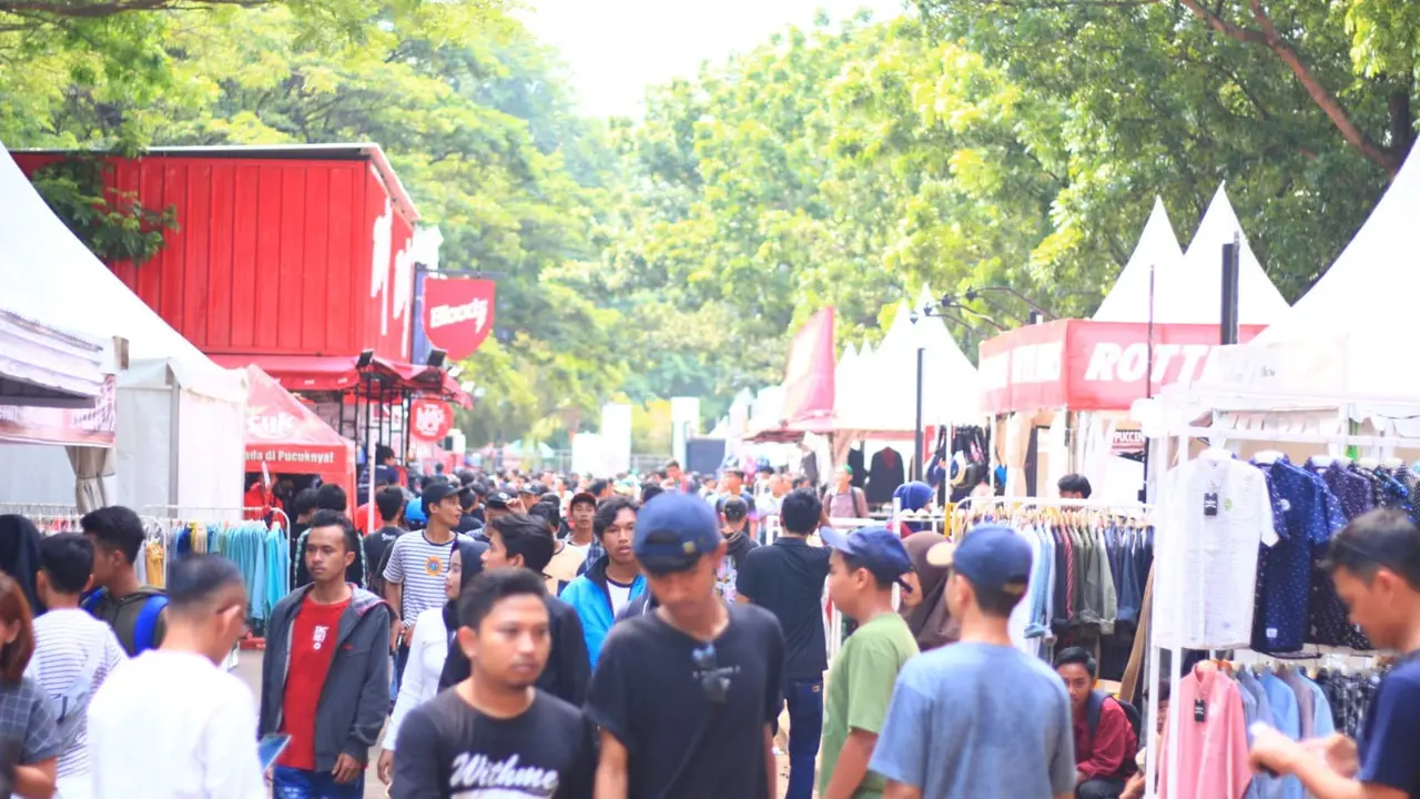 Festival Akhir Tahun, Ratusan Brand Clothing Lokal Banting Harga Besar ...
