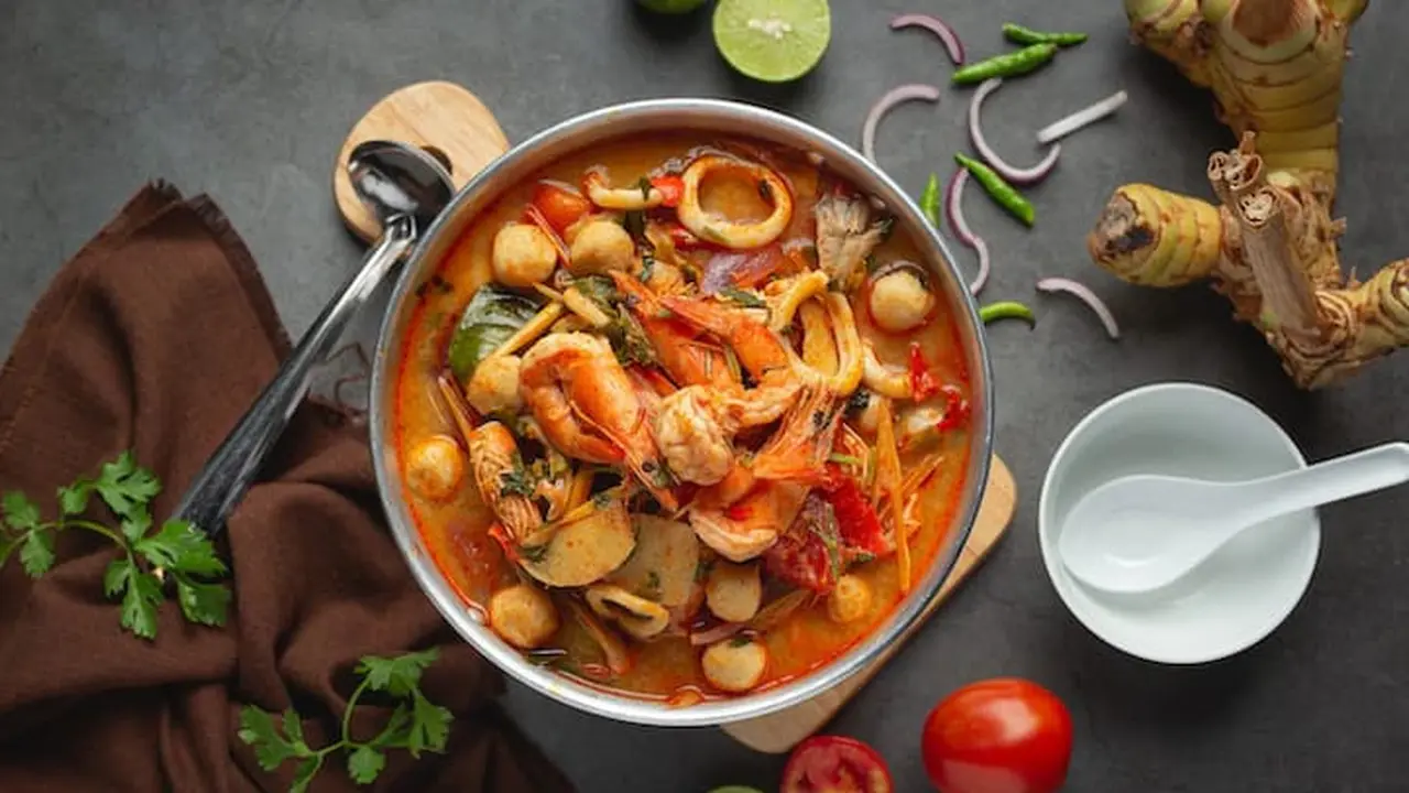 Sederet Makanan Khas Thailand yang Wajib Kalian Coba, Mulai dari Tom ...