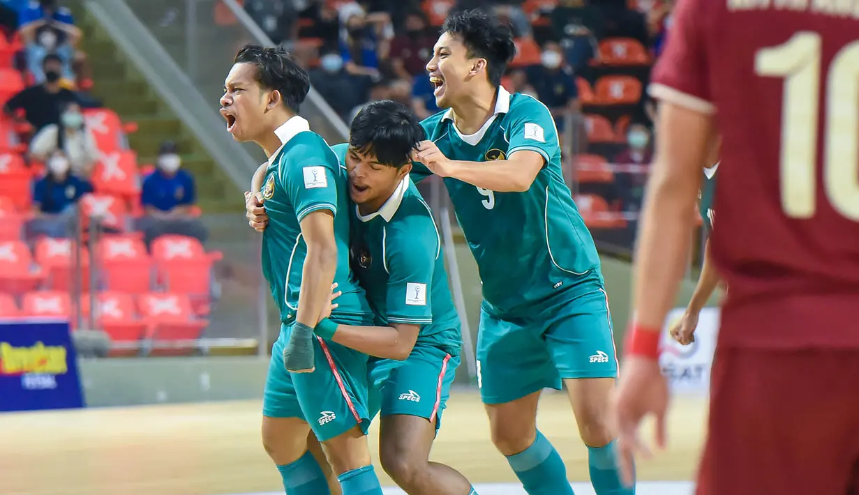 Foto: Aksi Gemilang Muhammad Albagir di Final AFF Futsal 2022 Belum ...