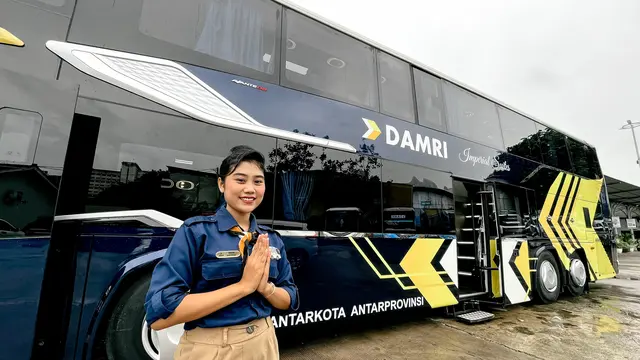 2 Bulan Beroperasi, Bus Super Mewah DAMRI Banjir Peminat - Bisnis ...