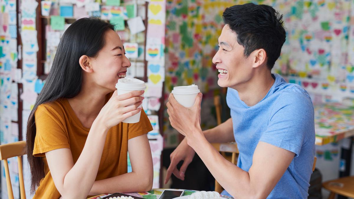 5 Pasangan Zodiak yang Gampang Cocok saat Blind Date - Lifestyle Fimela.com