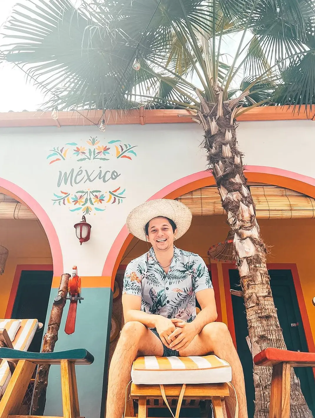 Penampilan Andrew Andika dengan Kumis dan Brewok Tipis, Macho Abis ...