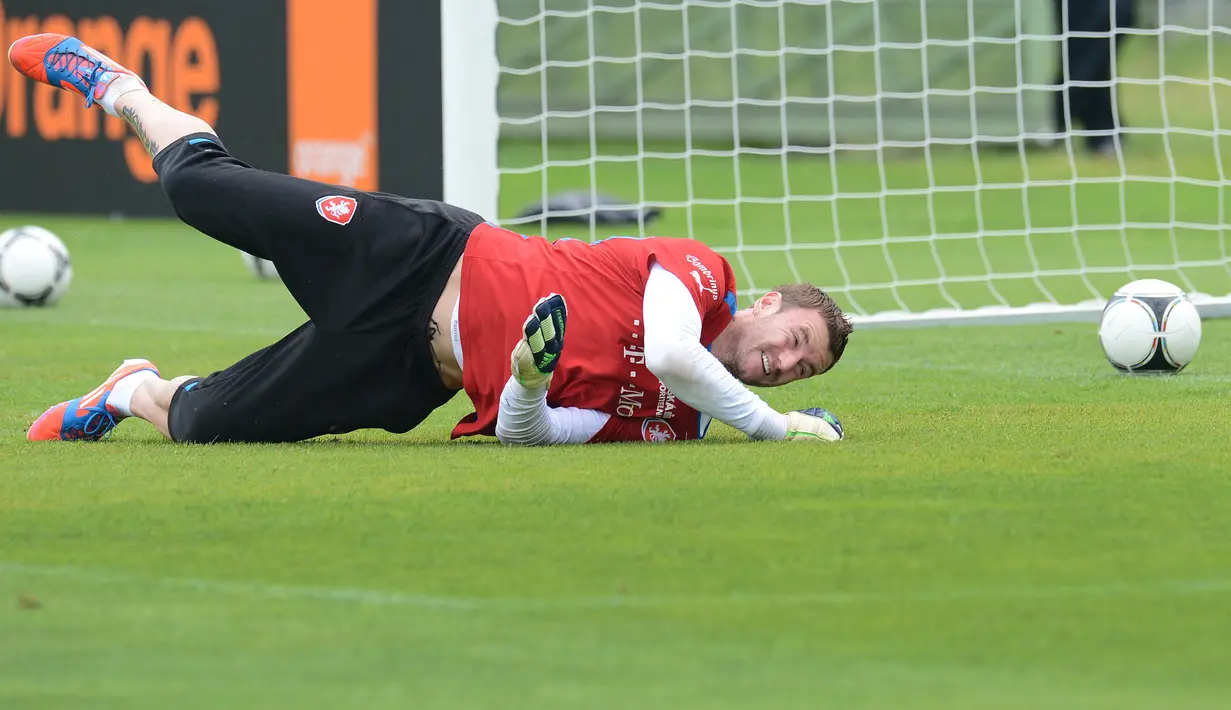 Foto: Barisan 5 Kiper asal Republik Ceska yang Pernah Berseragam Klub ...