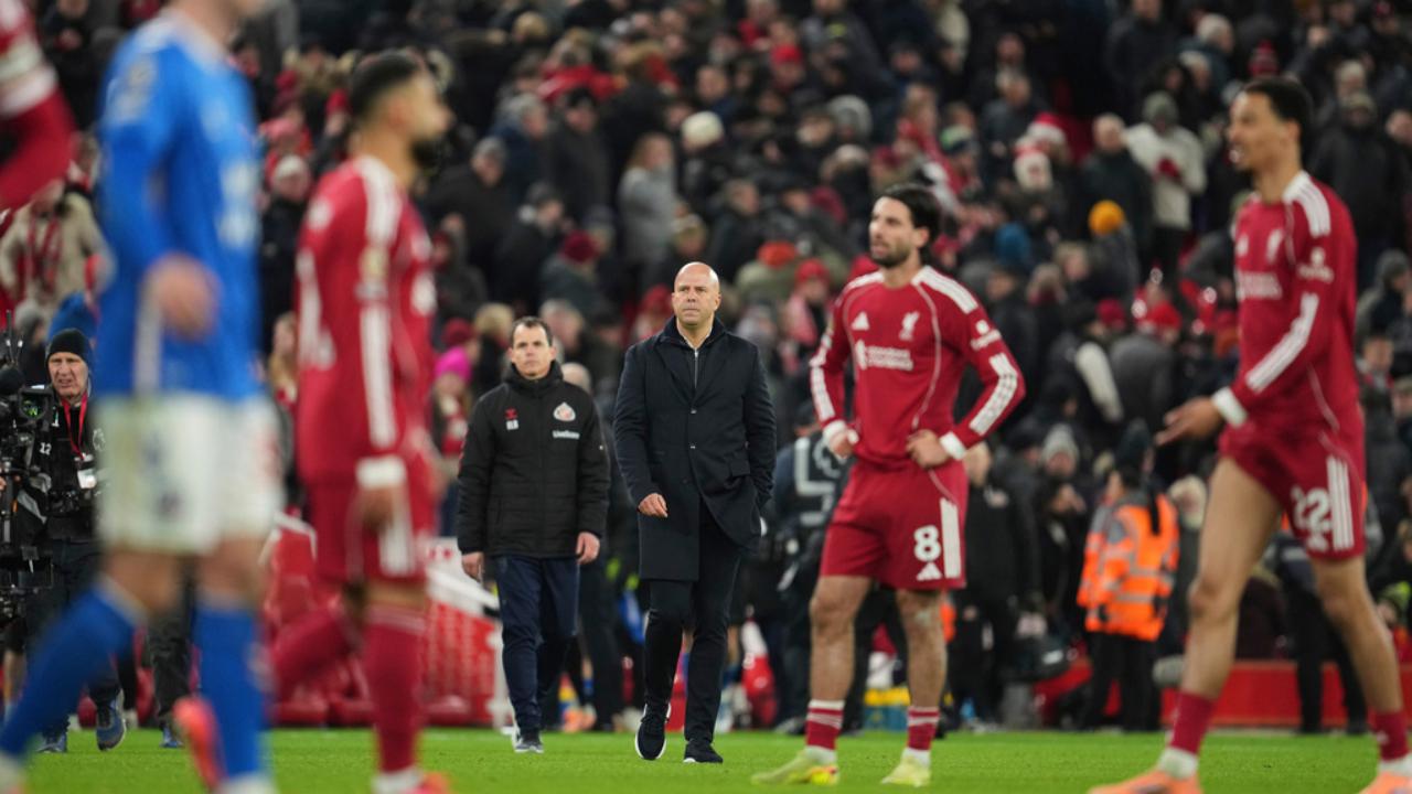 Liverpool Perlu Segera Pecat Arne Slot dan Datangkan Pelatih Kelas Dunia