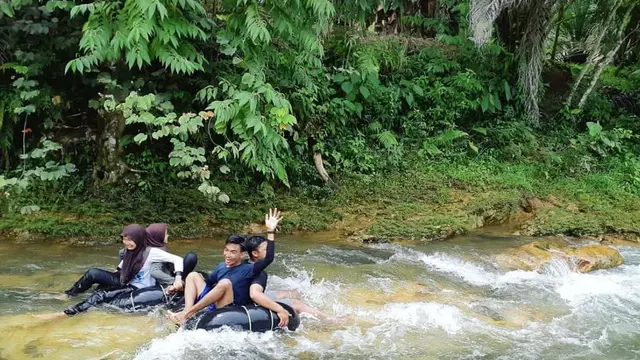 6 Fakta Menarik Gunung Pandan, Puncak Tertinggi Deretan Pegunungan ...