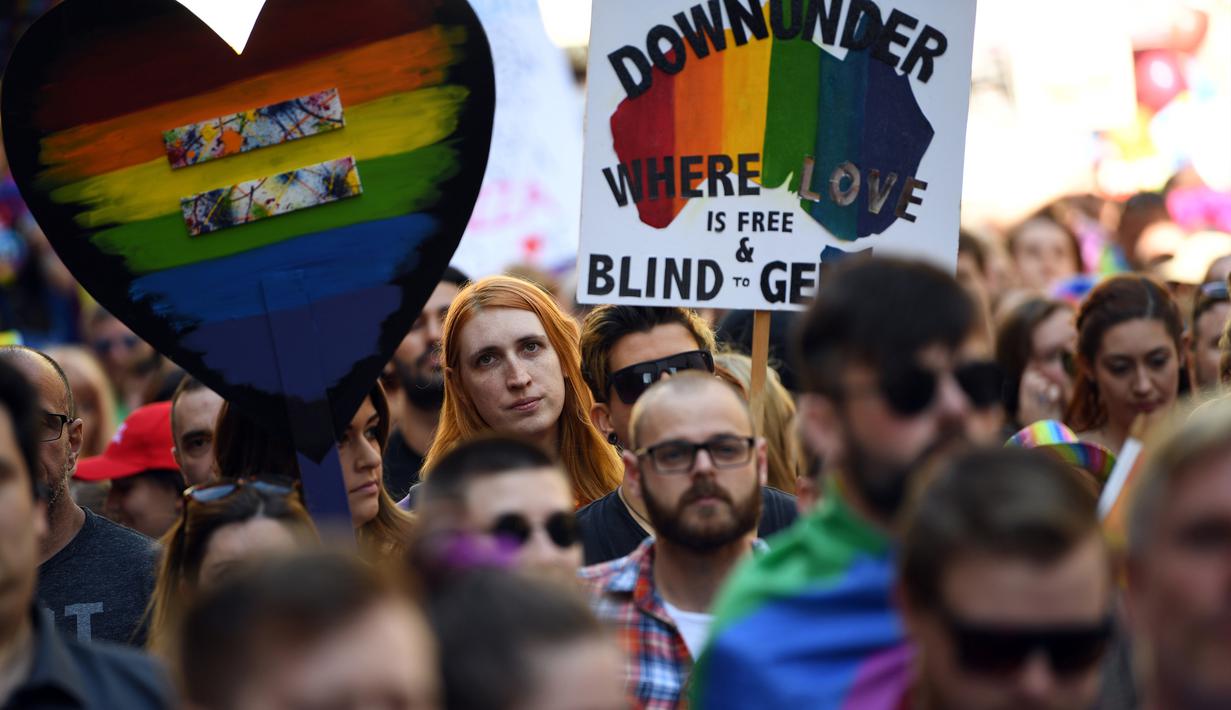 PHOTO: Banjiri Kota Sydney, Ribuan Kaum LGBT Demo Kesetaraan Pernikahan ...