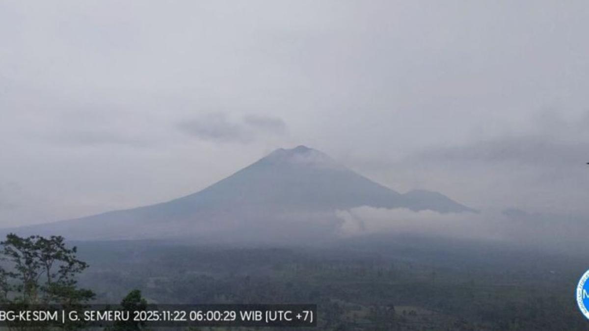 PVMBG: Aktivitas Semeru Masih Tinggi dan Status Tetap Awas