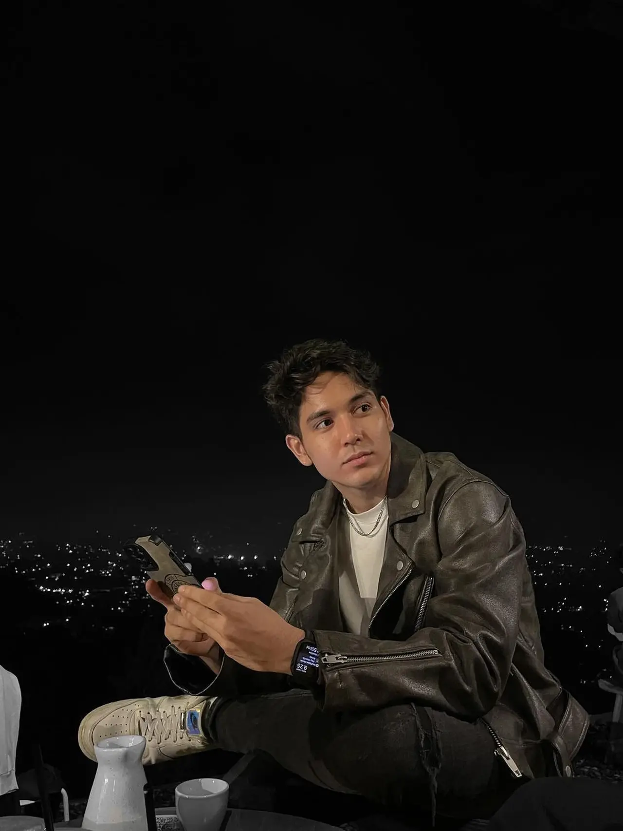 Gantengnya Santri Pilihan Bunda, Intip Potret Fadi Alaydrus yang Jadi ...