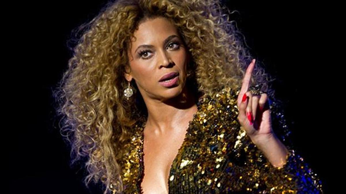 Beyonce Beli Sepatu Berhak Tinggi Seharga Rp 4 Miliar - ShowBiz ...