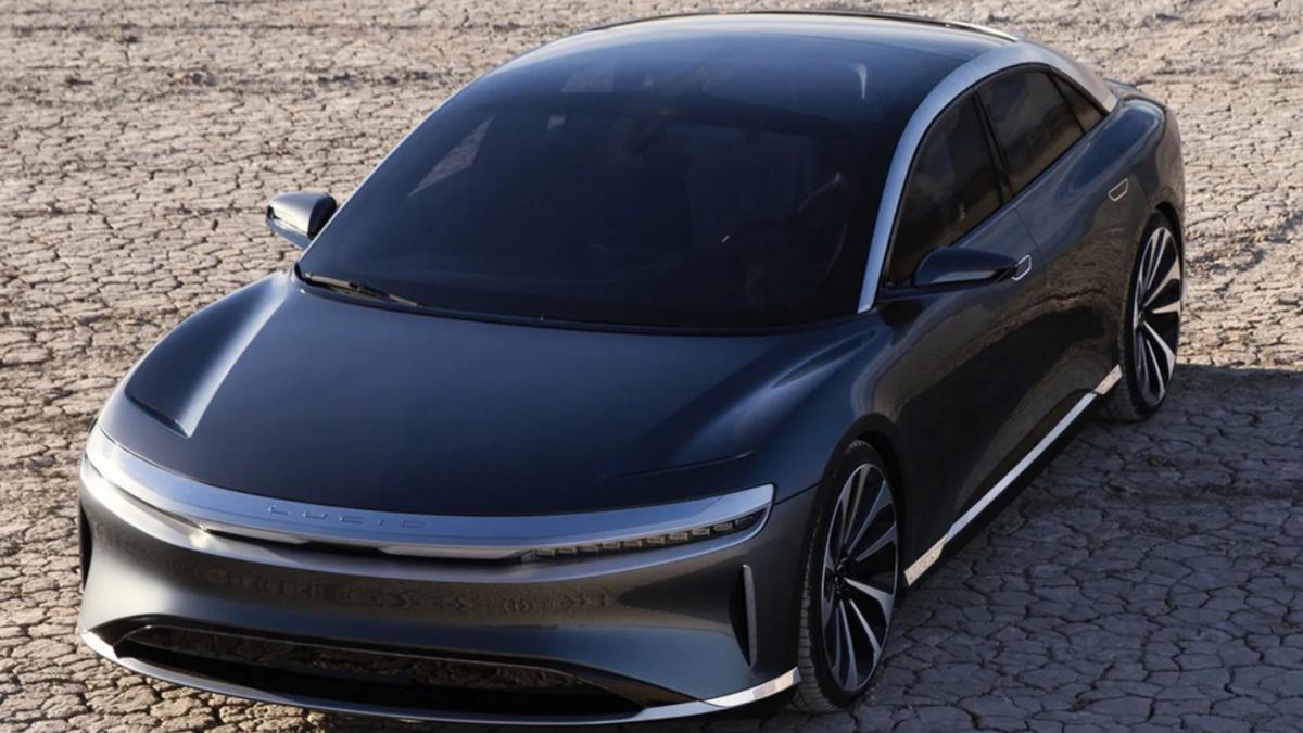 Bebas Khawatir, Mobil Listrik Lucid Air Bisa Melaju hingga 832 Km ...