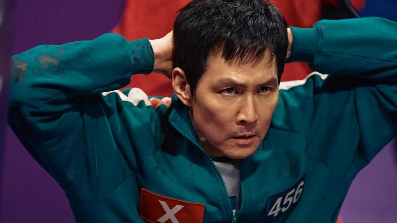 Squid Game 2 Tampilkan Tatapan Gila Gong Yoo dan Keputusasaan Lee Jung Jae