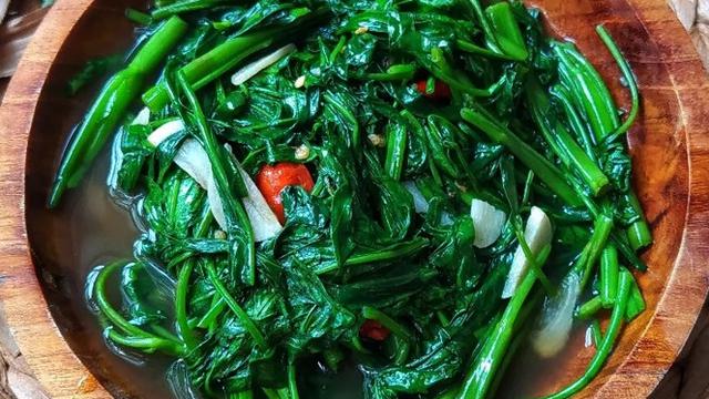 Resep Tumis Kangkung Terasi Bumbu Ulek, Rahasia Aroma Khas dan Tekstur ...