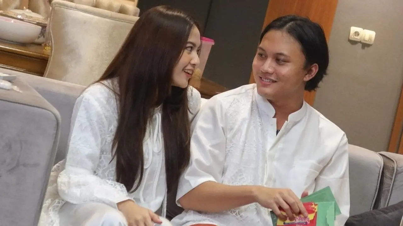Rizky Febian Awalnya Tak Kepikiran Akan Jalani Hubungan Sejauh Ini ...