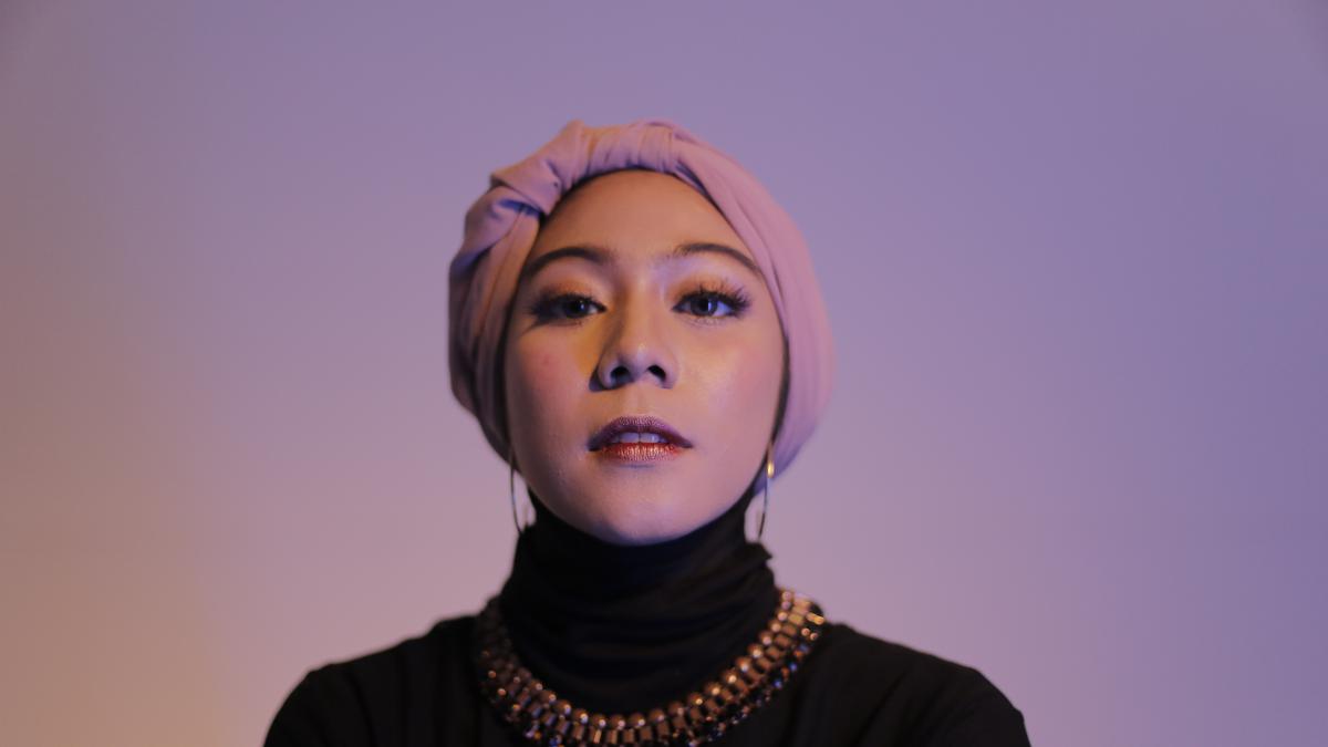 Tiwu Rayie Bicara Move On di Single Mampu Melupakan - ShowBiz Liputan6.com