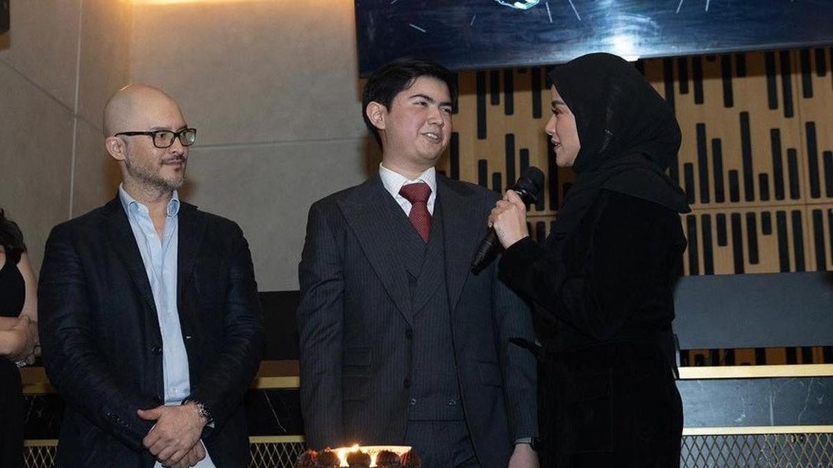 5 Potret Sean Mikael Alexander Rayakan Ultah ke-17, Olla Ramlan dan ...