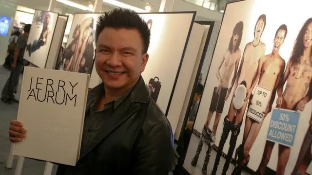 Jerry Aurum, Fotografer Enerjik yang Haus Tantangan - Tekno Liputan6.com