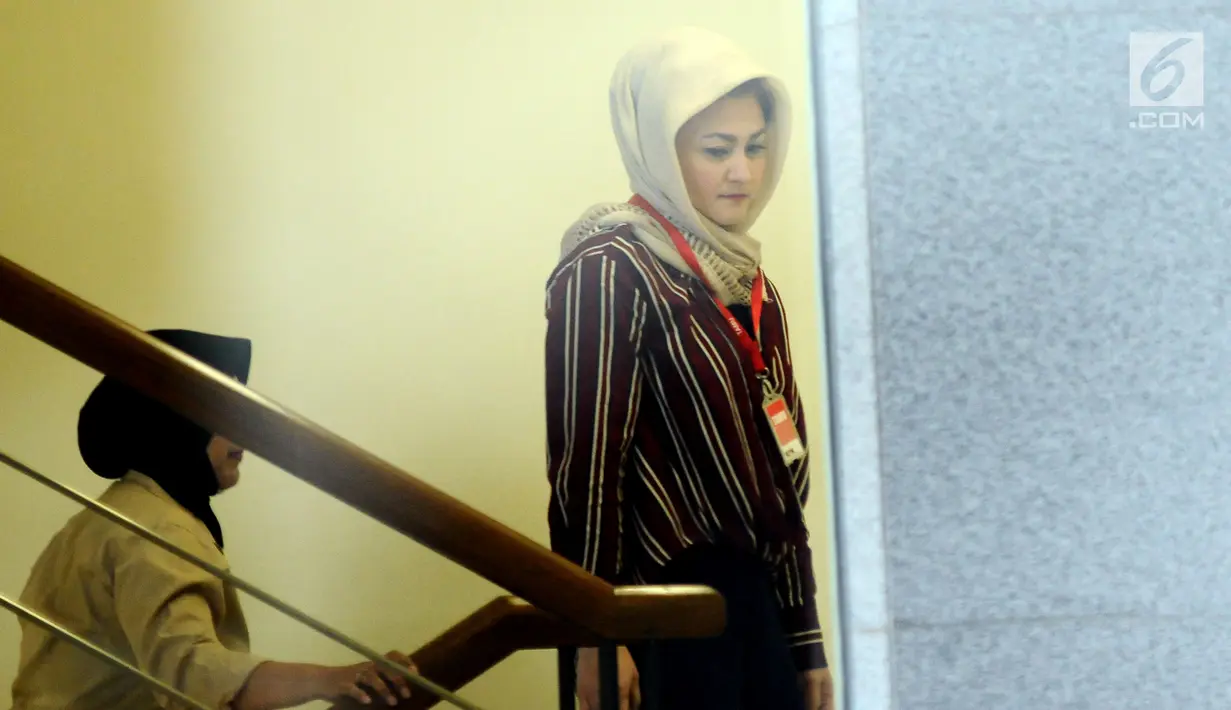 FOTO: Istri Setya Novanto Kembali Diperiksa KPK - Foto Liputan6.com