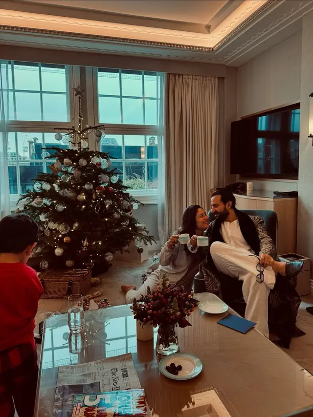 6 Potret Harmonis Kareena Kapoor dengan Saif Ali Khan, Sang Suami Baru ...