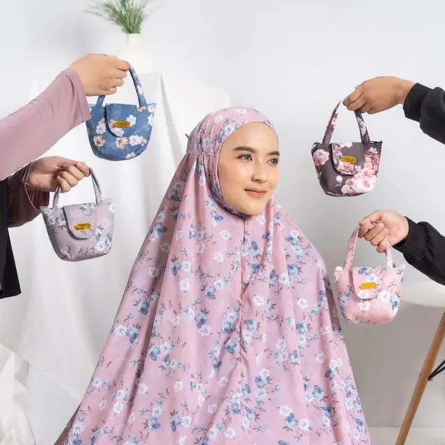 6 Rekomendasi Model Mukena Traveling 2025, Ringan dan Nyaman untuk ...