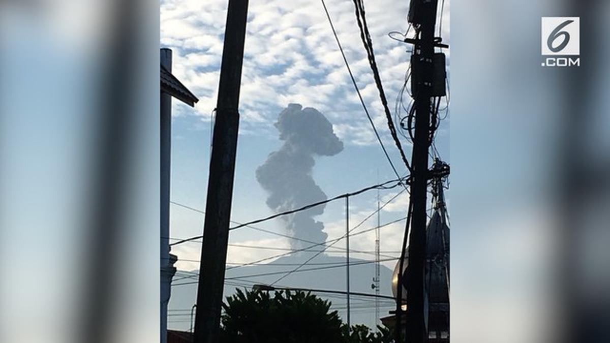 VIDEO: Gunung Marapi di Sumbar Meletus - News Liputan6.com