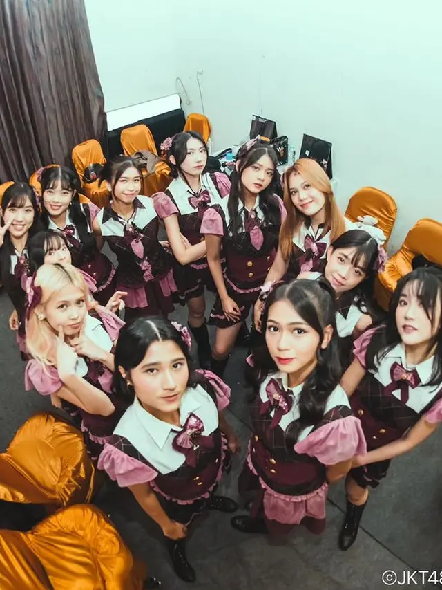 Lirik Lagu Ponytail dan Shu-shu dari JKT48 Trending Nomor 4, Poniiteru ...