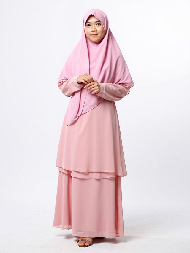 7 Model Gamis Syari Berlayer dan Setelan Khimar Panjang Terbaru 2025 ...