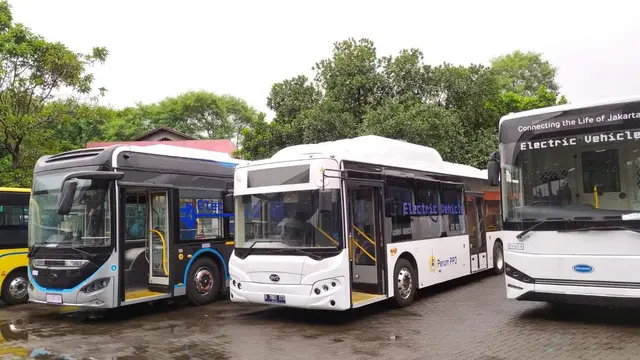 Perum PPD Bakal Ganti Seluruh Armada dengan Bus Listrik - Bisnis ...