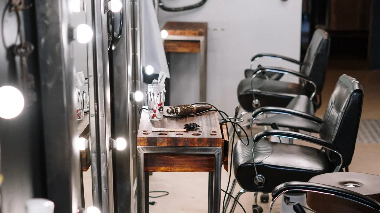 Pentingnya Edukasi untuk Majukan Industri Salon dan Tata Rambut ...