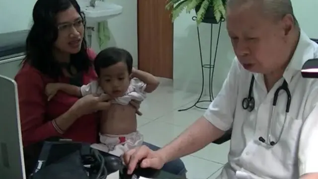 Meninggal Dunia, Ini Profil Dr Lo Siaw Ging Dokter Dermawan Asal Solo ...