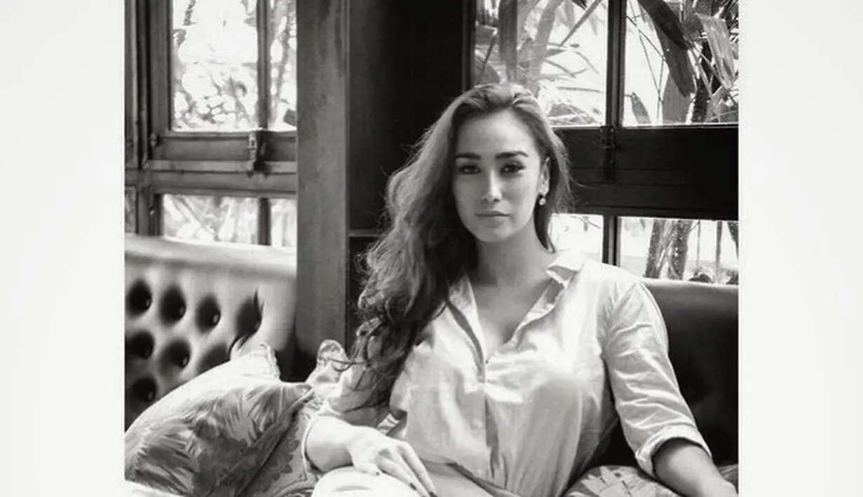 Pesona Alexandra Gottardo, Tetap Hot dan Singset di Usia 37 Tahun ...