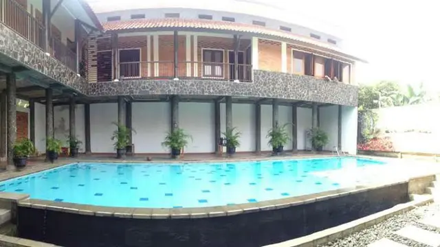 Karimah Swimming Pool, Kolam Renang Khusus Muslimah - Islami Liputan6.com