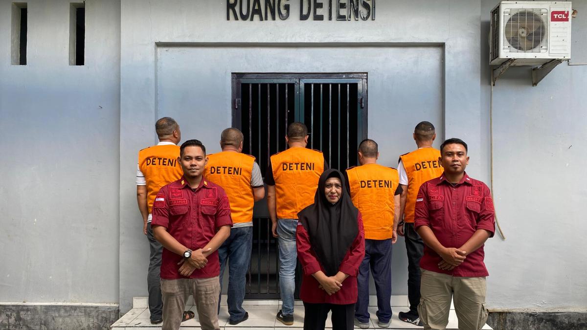 Imigrasi Jakarta Pusat Tangkap 37 WNA dalam Operasi Wira Waspada, Mayoritas Asal Afrika - News ...